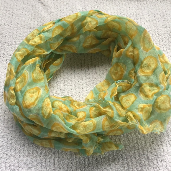Old Navy | Accessories | Scarf Lemon Print | Poshmark